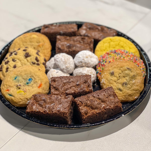 Small Cookie & Brownie Tray 18 Piece - Baked Cookie Shop